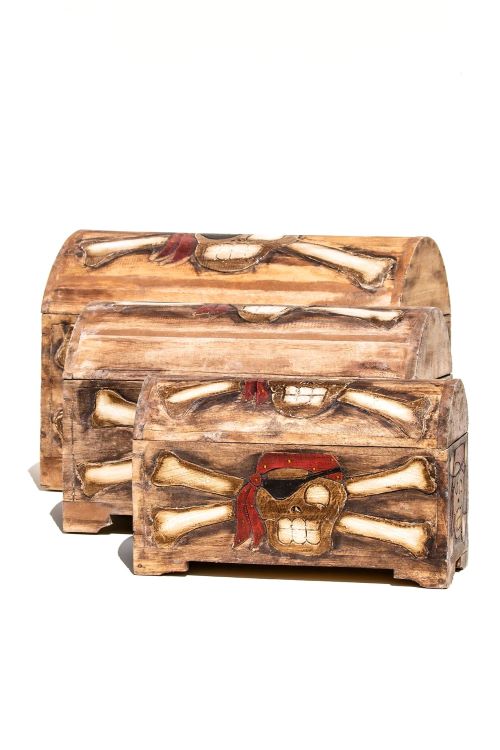 wooden-handcrafted-Pirate-Chests